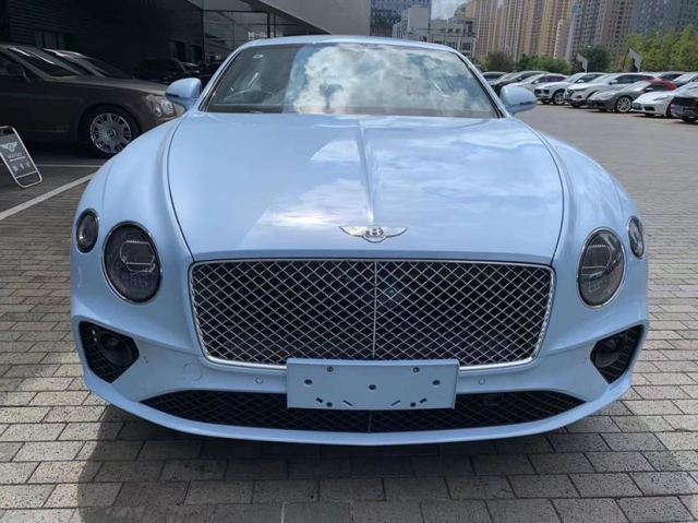 20款欧陆GT V8绚蓝首发限量版 现车在售_凤凰网汽车_凤凰网