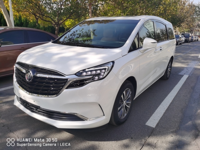 ES陆尊超强家用车别克GL8改装内饰升级经济实惠_凤凰网汽车_凤凰网