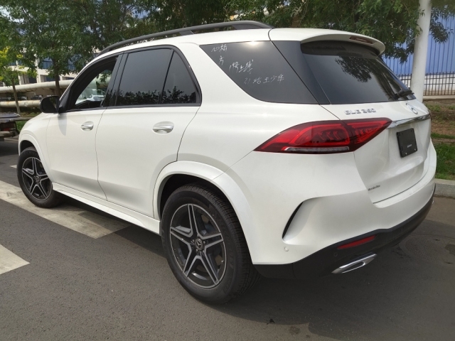 奔驰GLE350配置图片实拍八月促销65万起_凤凰网汽车_凤凰网