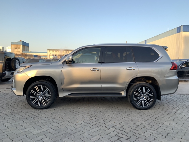 21款雷克萨斯LX570爆惠外驭豪迈内蕴尊崇_凤凰网汽车_凤凰网